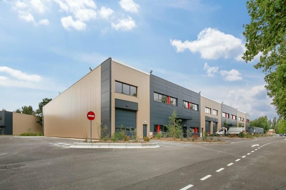 Achat Locaux d'activités de 213m² - AD'PARK - Parc d'activités de ...