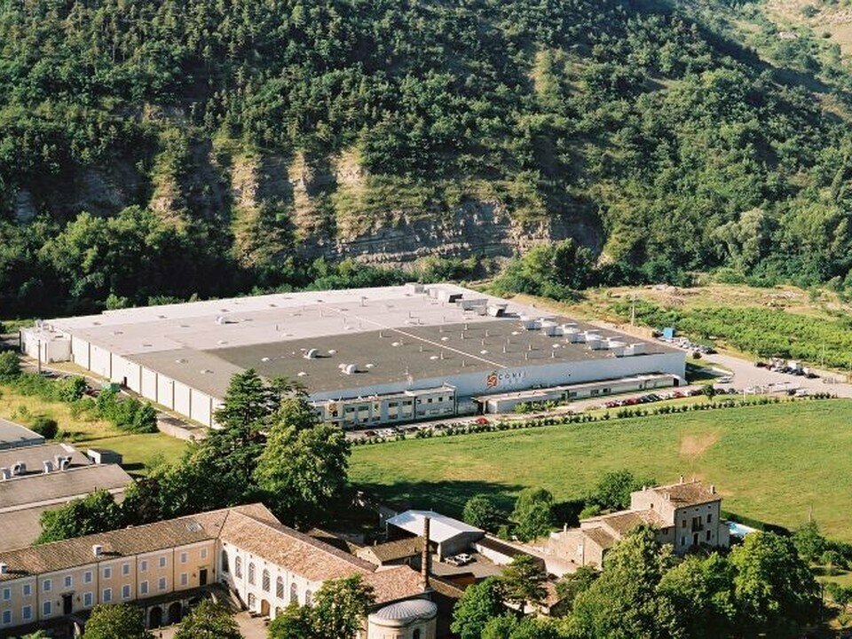 Vente batiment industriel 18 000 m2 Saint-Julien-en-Saint-Alban